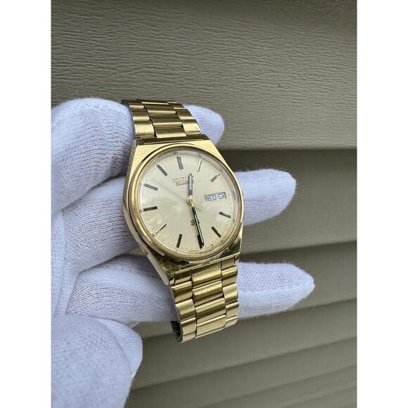 Seiko | Accessories | Rare Vintage 98s Seiko Day Date 81237239 Gold ...
